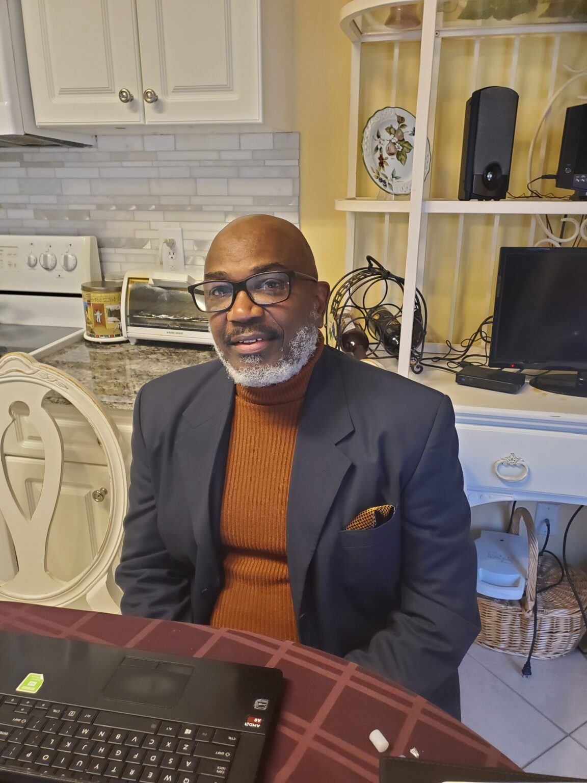 About The Author - anthonycraft.com